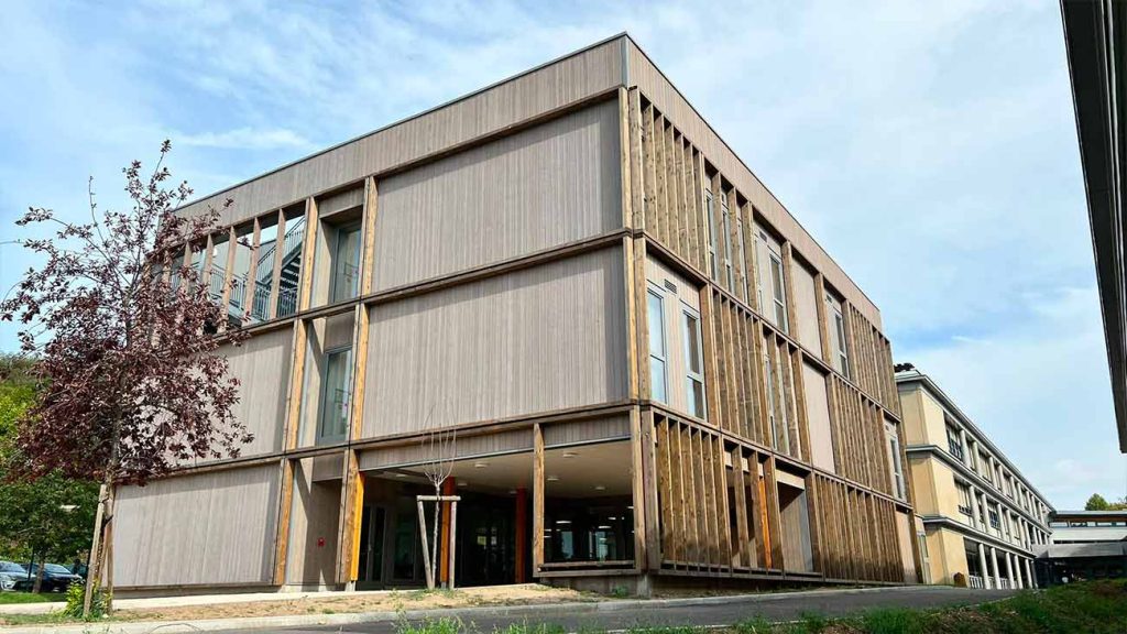 Extension - Lycée René Descartes - Réalisation CMOB